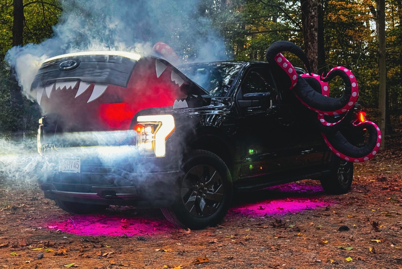 Dr. Frunkenstein: F-150 Lightning Transformed Into ‘Monster Truck’ for ...